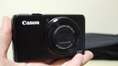 暗い場所でも悩まず撮れるPowerShot S90 - F.Ko-Jiの「一秒後は未来」